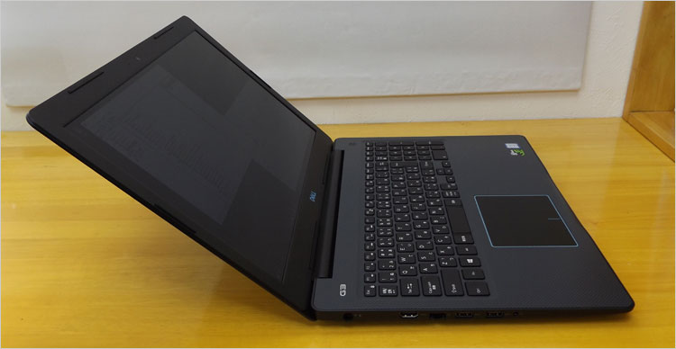 DELL G3 15（3579）のカラーバリエーション～アルプス・ホワイトおよびリコリス・ブラック